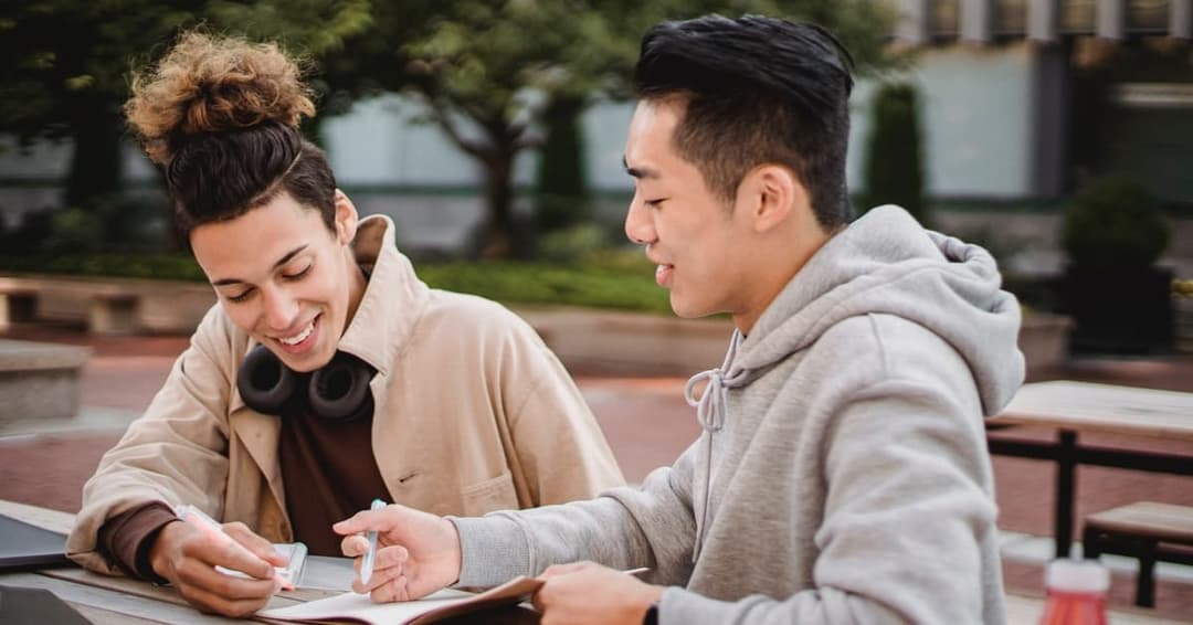 How To Choose: Common App vs. Coalition App