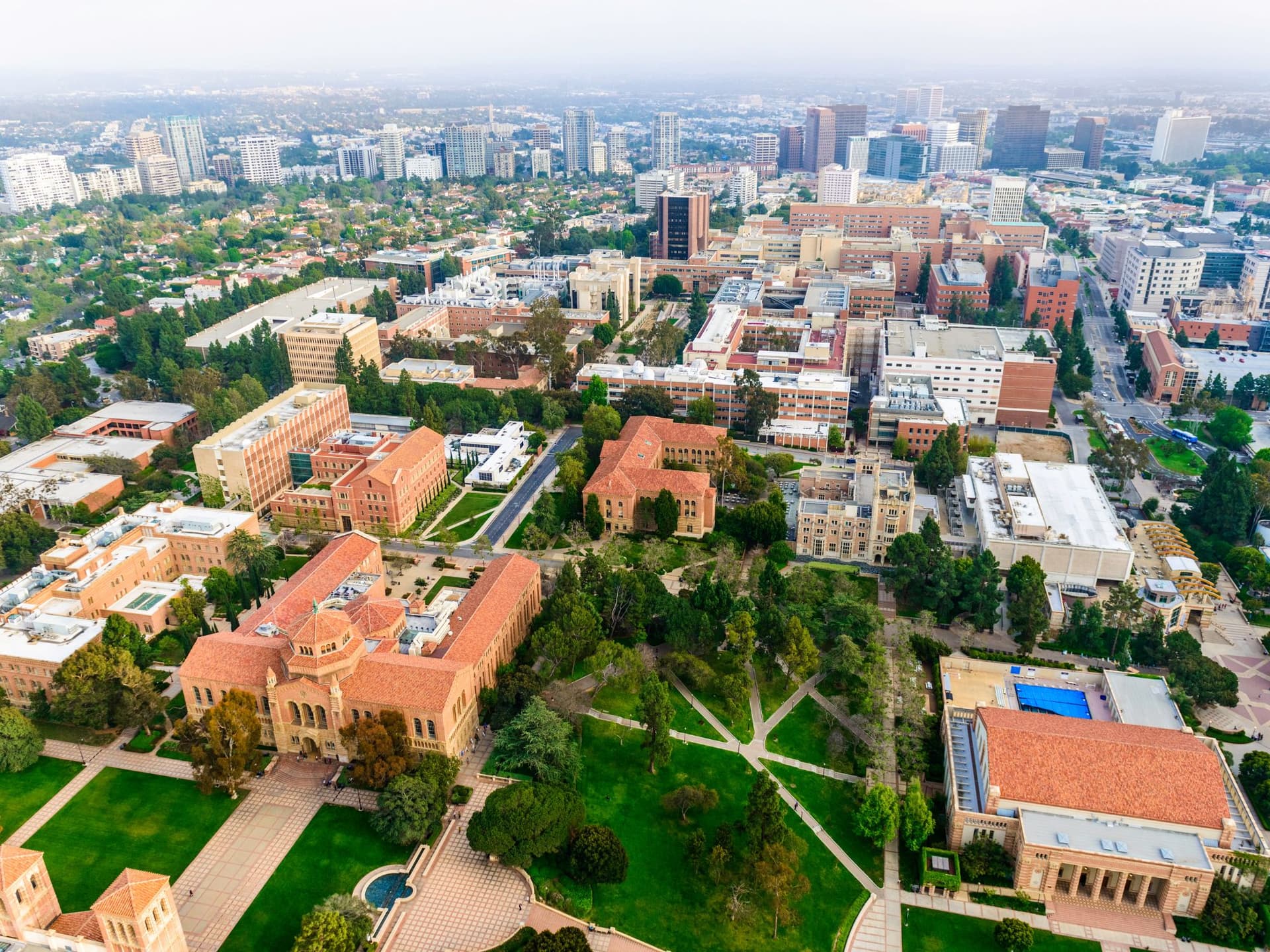 Your Guide to UC Schools Admissions: How To Get Accepted